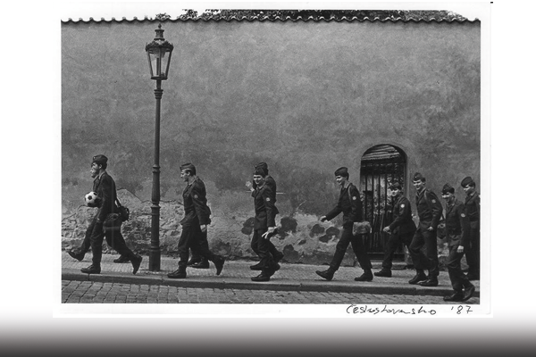 Hithit - Tomáš Umlauf Photographs